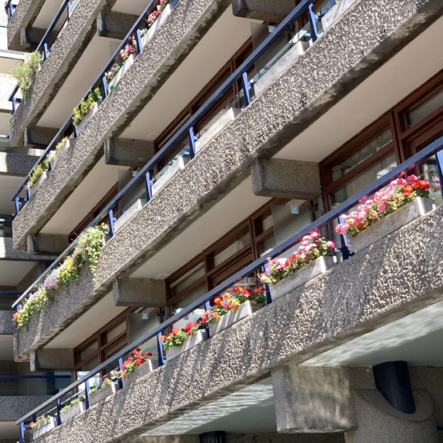 Cross wall construction in the Barbican Estate | BARBICAN LIVING